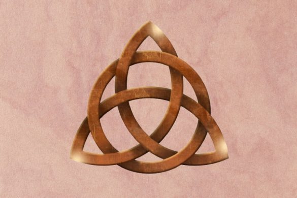 Trinity Knot Meaning and Home Decor Ideas