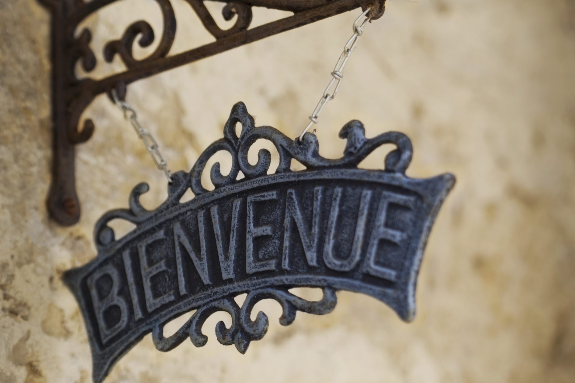 Metal Outdoor Signs: The Art Of Metalworking